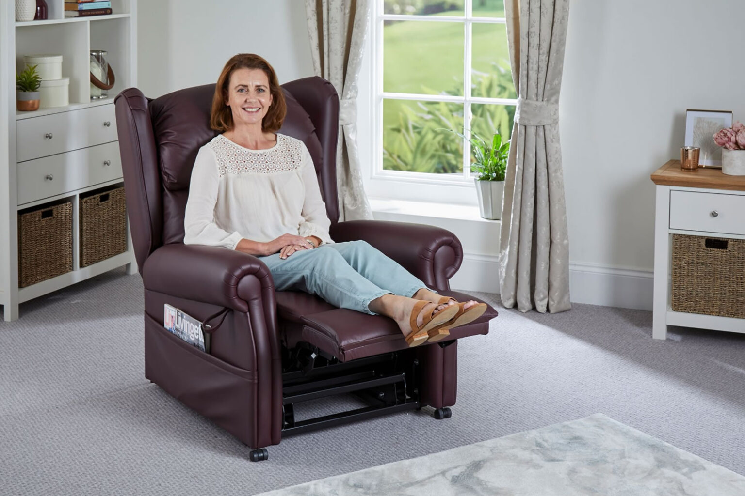 Leather Recliner Chairs from Grosvenor Mobility